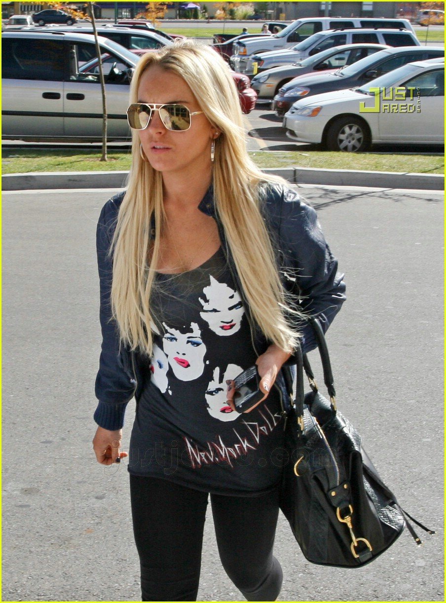 Riley Giles: Lindsay Lohan, Hold My Hand: Photo 654361 | Photos | Just ...