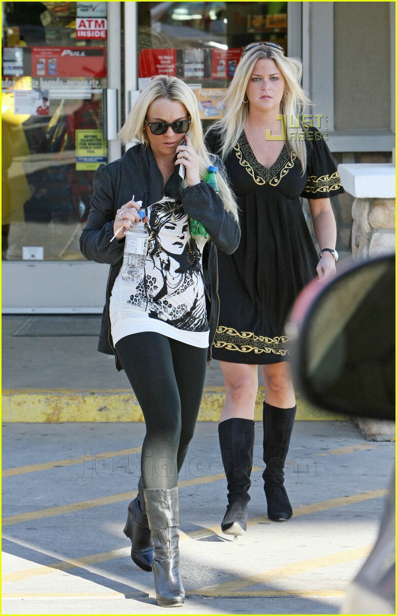 Riley Giles & Lindsay Lohan's Date Night Out: Photo 649451 | Photos ...