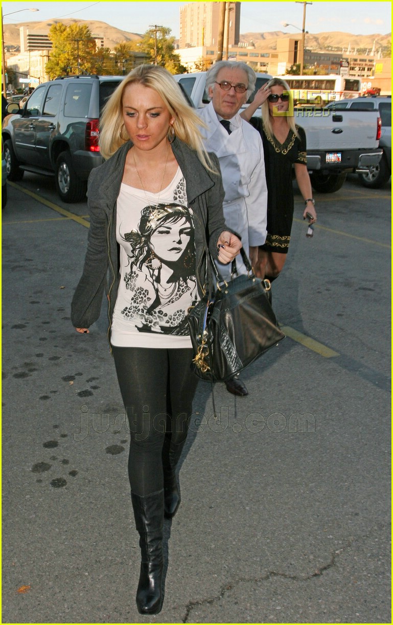 Riley Giles & Lindsay Lohan's Date Night Out: Photo 649481 | Photos ...