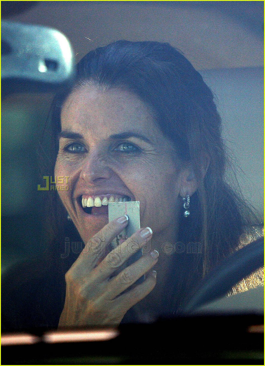 Maria Shriver Picks Her Teeth in Public: Photo 636331 | Pictures | Just ...