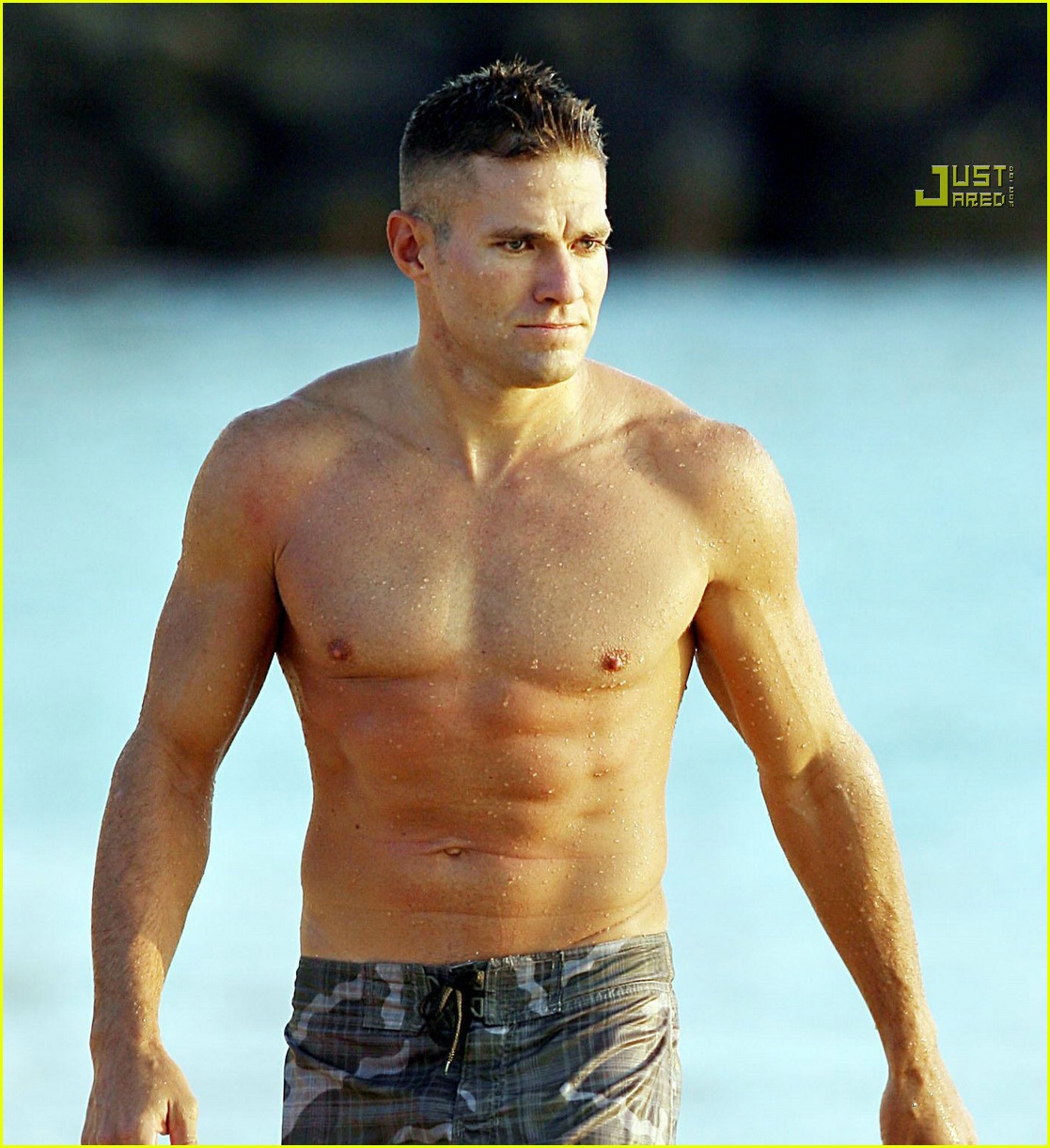 Andy Baldwin is a Football Fanatic: Photo 755681 | Photos | Just Jared ...