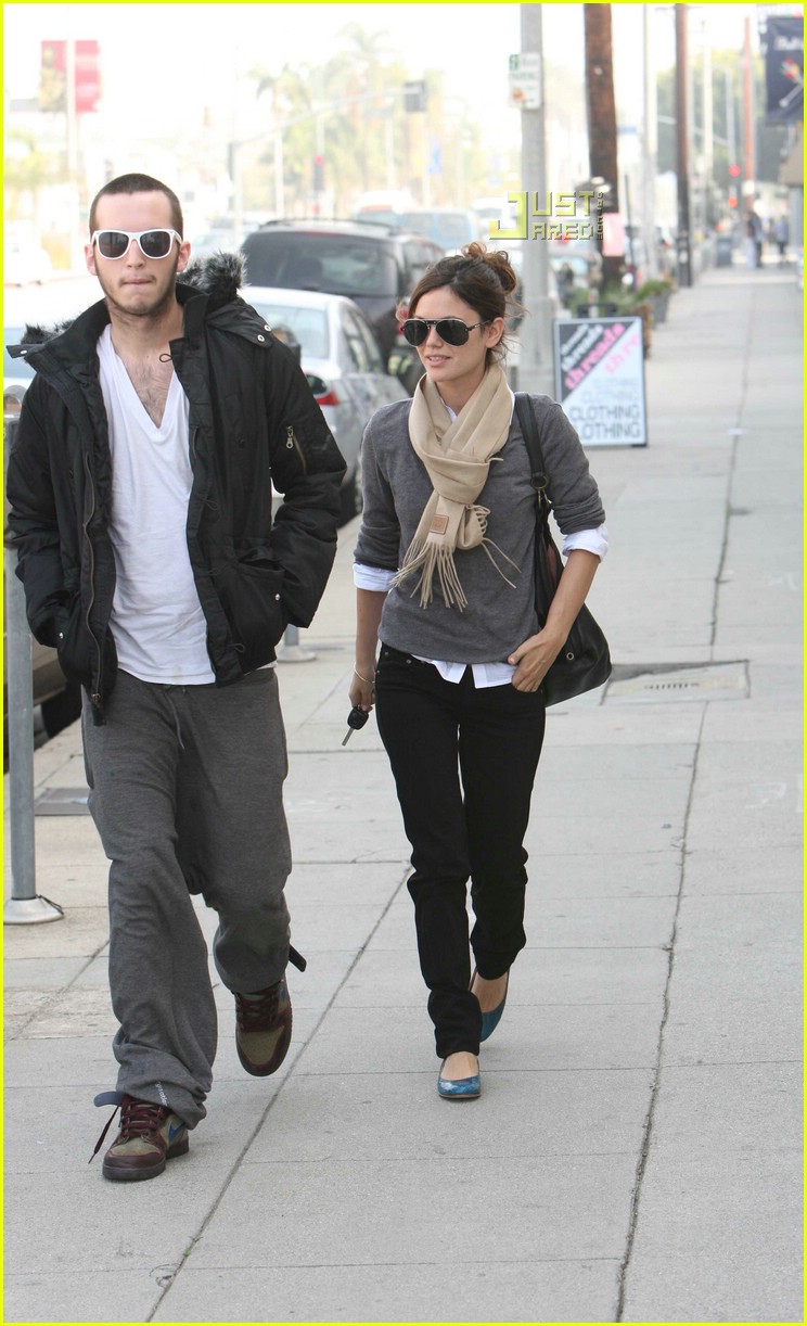 Rachel Bilson: Lou, Lou, Skip To My Lou: Photo 751921 | Photos | Just ...