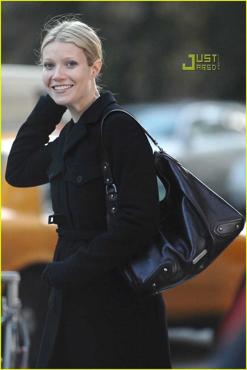 Gwyneth Paltrow Has Two Lovers: Photo 766731 | Photos | Just Jared ...