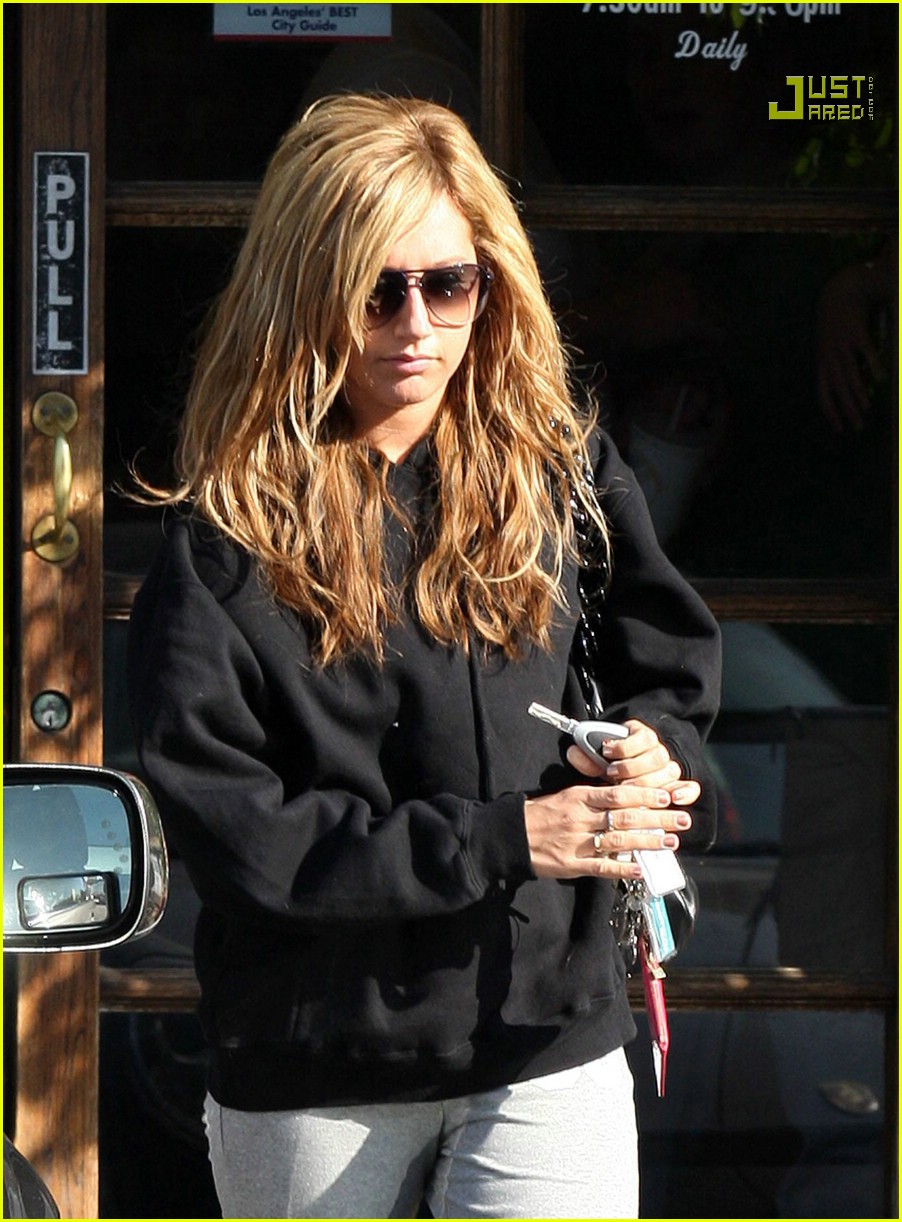 Vanessa Hudgens is so Jinky: Photo 738831 | Ashley Tisdale, Vanessa ...