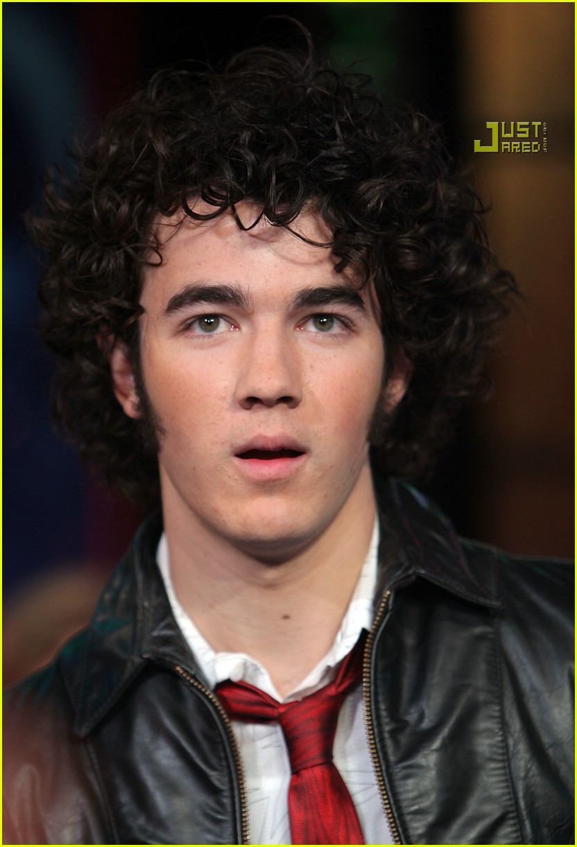 The Jonas Brothers Go Gold!: Photo 733011 | Photos | Just Jared ...