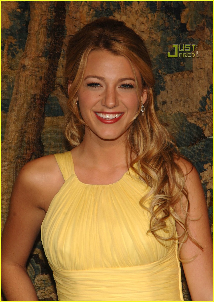 Blake Lively @ Seventh on Sale: Photo 741921 | Photos | Just Jared ...