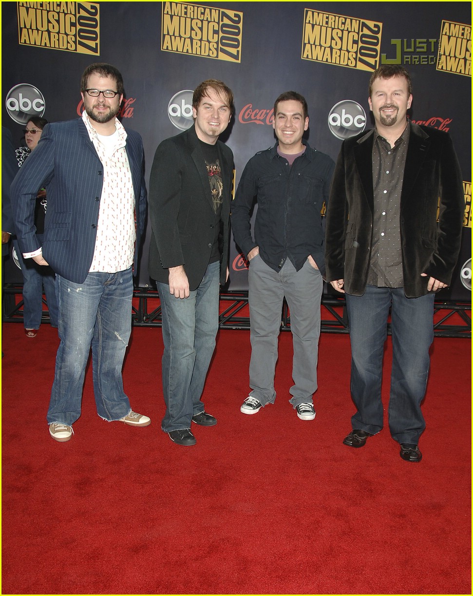 Guys Arriving @ 2007 American Music Awards: Photo 744631 | Photos ...