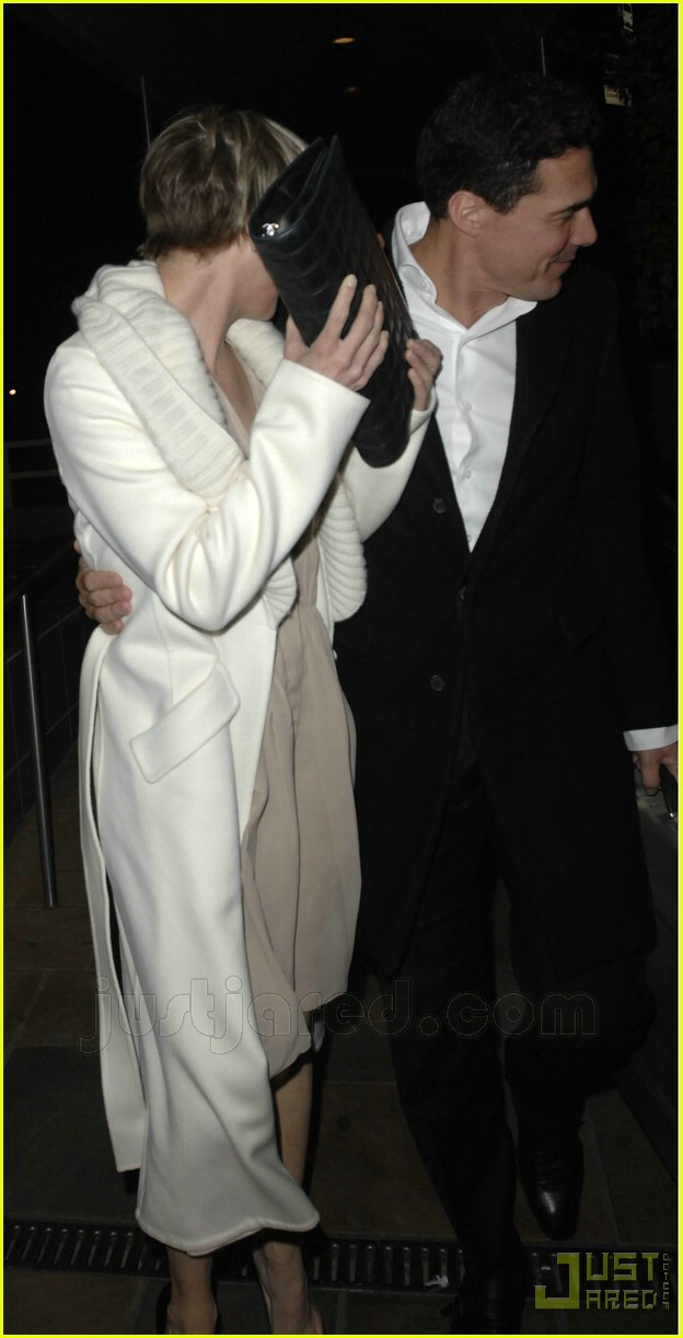 Photo: renee andre 03 | Photo 740881 | Just Jared: Entertainment News