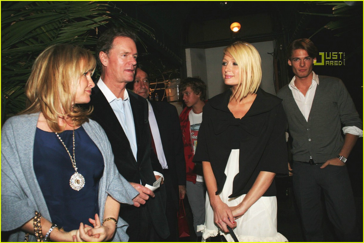 Paris Hilton to Alex Vaggo: Meets the Parents!: Photo 766331 | Pictures ...