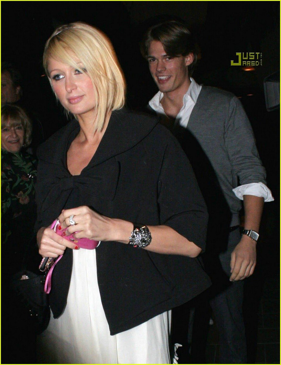 Paris Hilton to Alex Vaggo: Meets the Parents!: Photo 766381 | Pictures ...