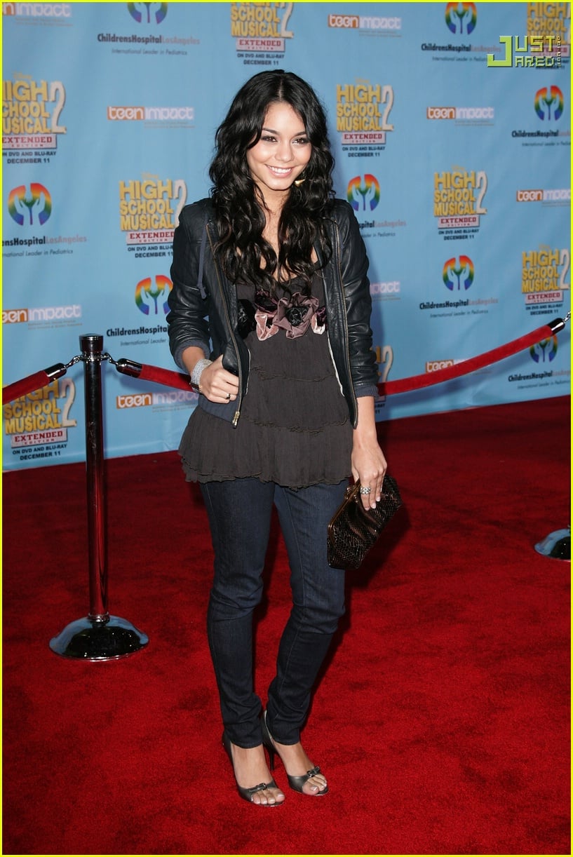 Zanessa @ 'High School Musical 2' DVD Release: Photo 748241 | Photos ...