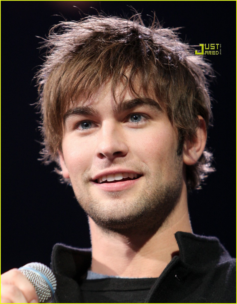 Chace Crawford says "Uh-Oh": Photo 804361 | Photos | Just Jared ...