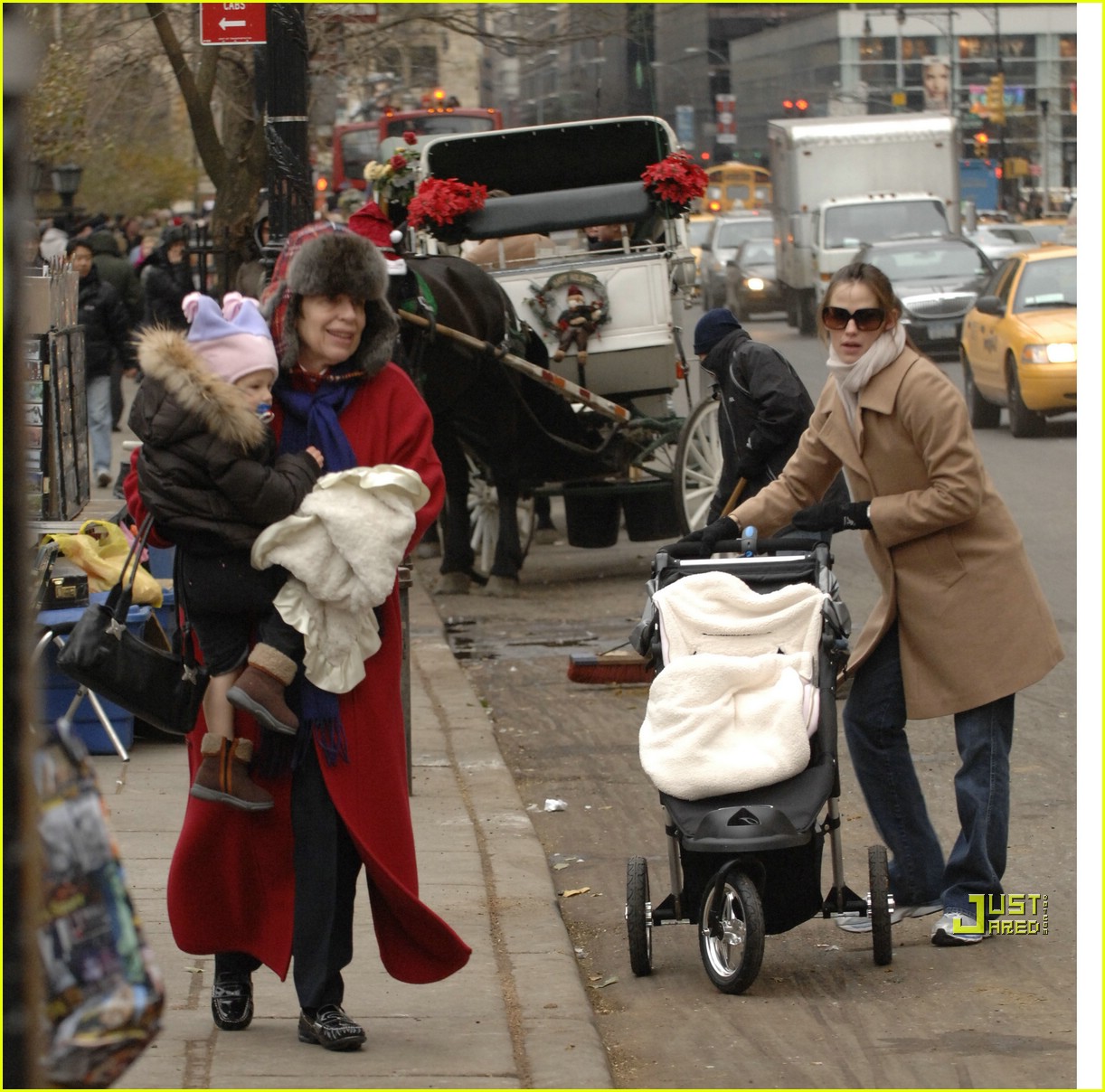 Jennifer Garner Sees The Rock: Photo 788451 | Photos | Just Jared ...