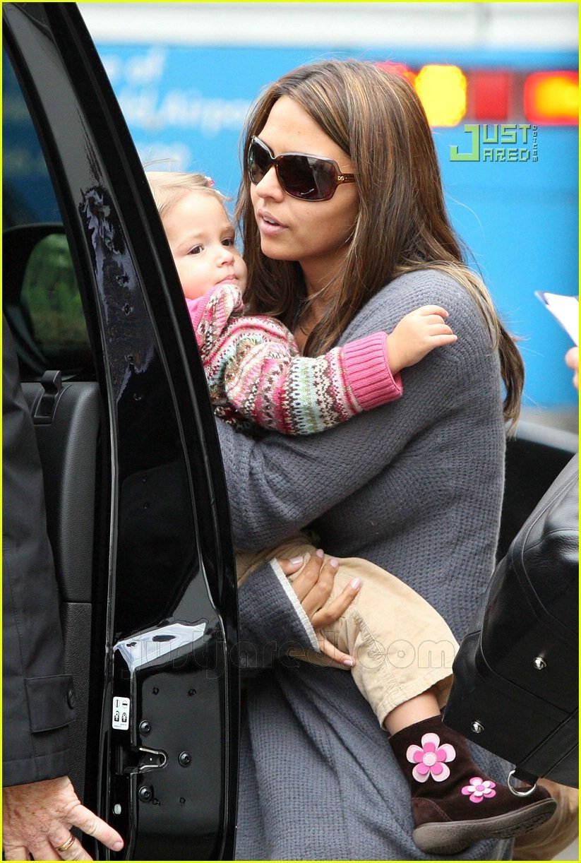 Isabella Damon: Lips Don't Lie: Photo 812191 | Photos | Just Jared ...