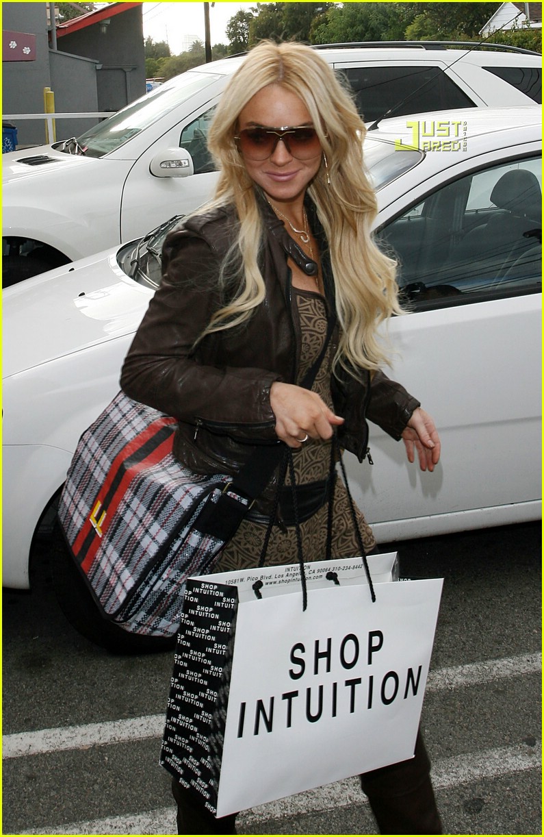 Lindsay's Intuition? Shop!: Photo 789651 | Photos | Just Jared ...
