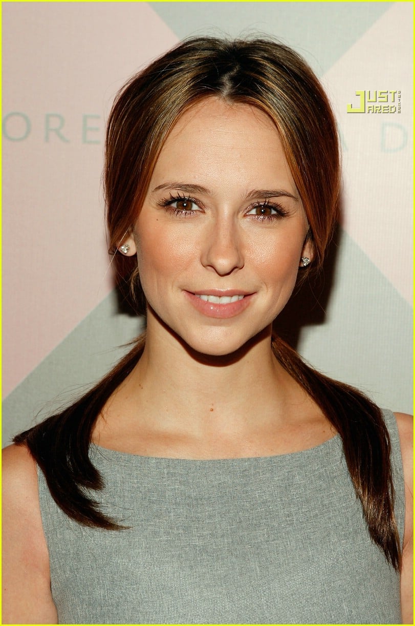 Jennifer Love Hewitt's Diamond is Forever: Photo 846131 | Photos | Just ...