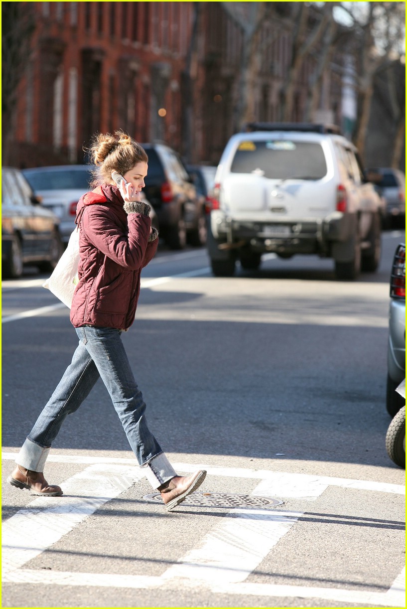 Keri Russell Pays Her Respects For Heath Ledger: Photo 878701 | Photos ...