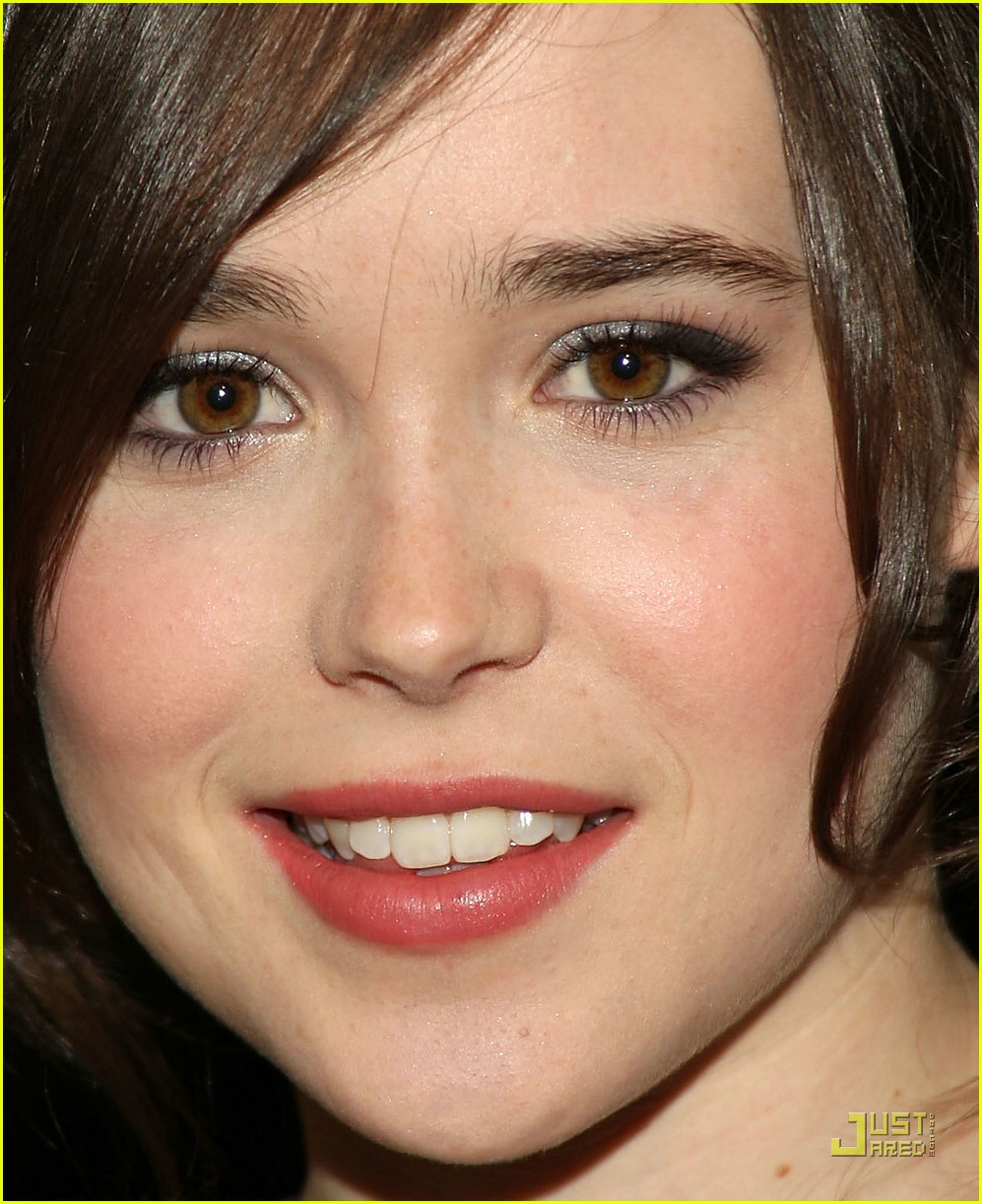 Ellen Page @ 2008 DGA Awards: Photo 886361 | Photos | Just Jared ...