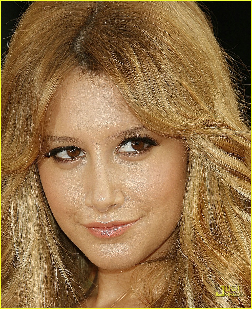 Ashley Tisdale @ 2008 SAG Awards: Photo 888111 | Photos | Just Jared ...