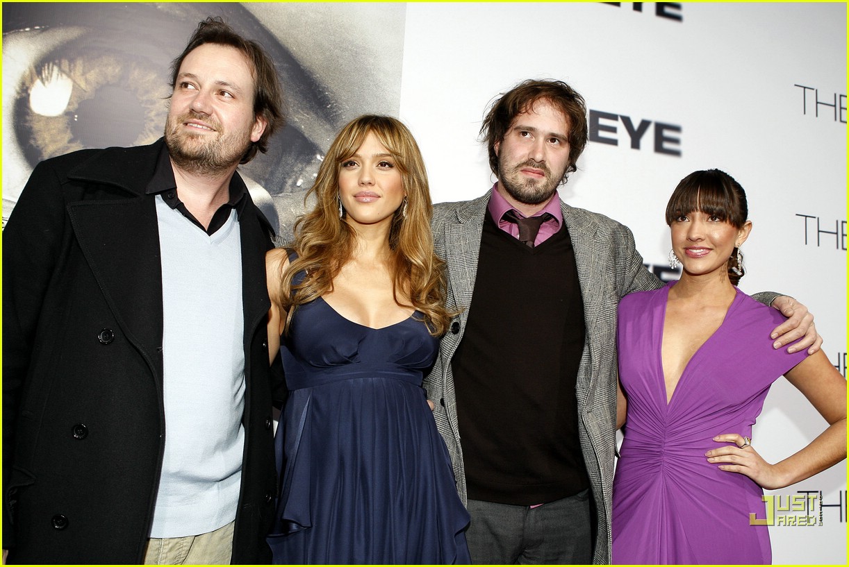 Jessica Alba Gives Us "The Eye": Photo 898441 | Photos | Just Jared ...