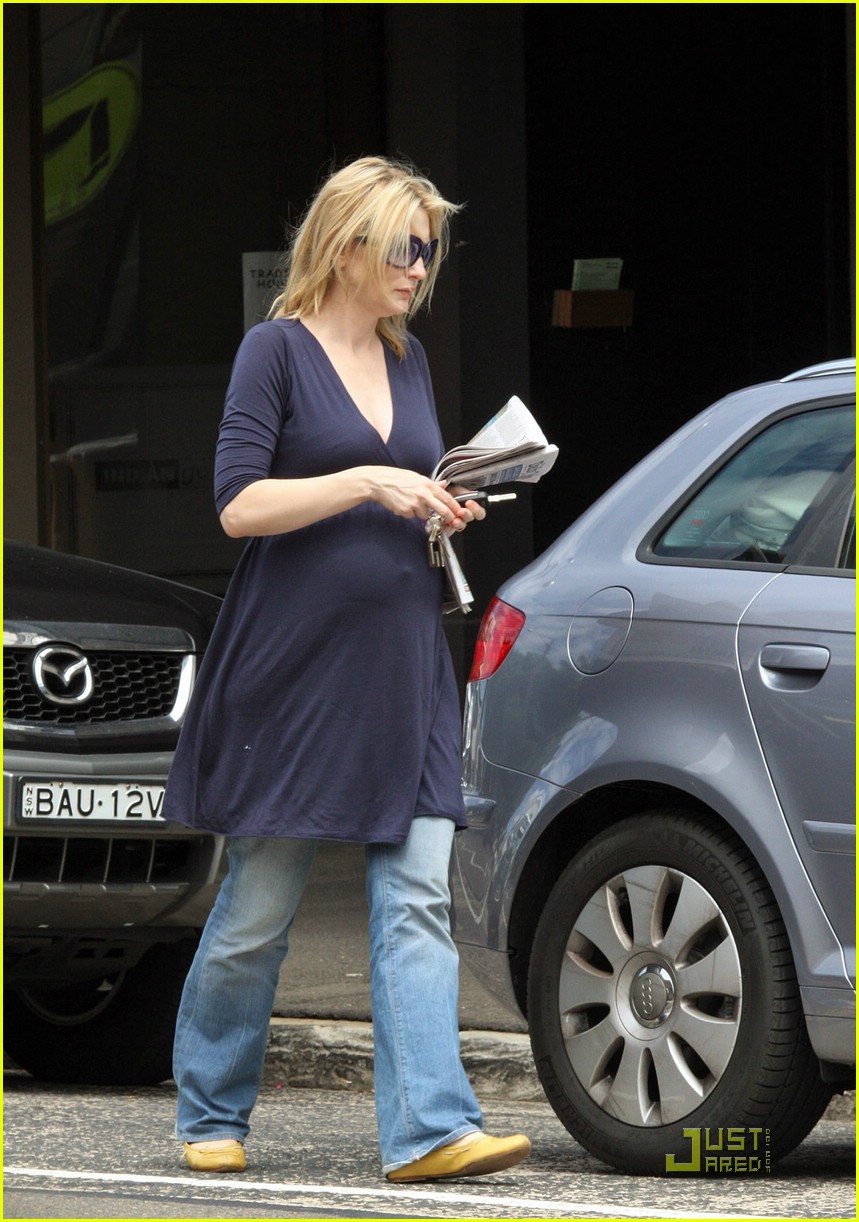 Cate Blanchett is the Paper Girl: Photo 938361 | Pictures | Just Jared