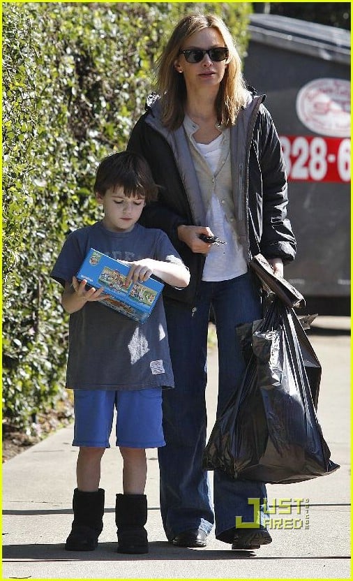 Photo: calista flockhart toy store 27 | Photo 902311 | Just Jared