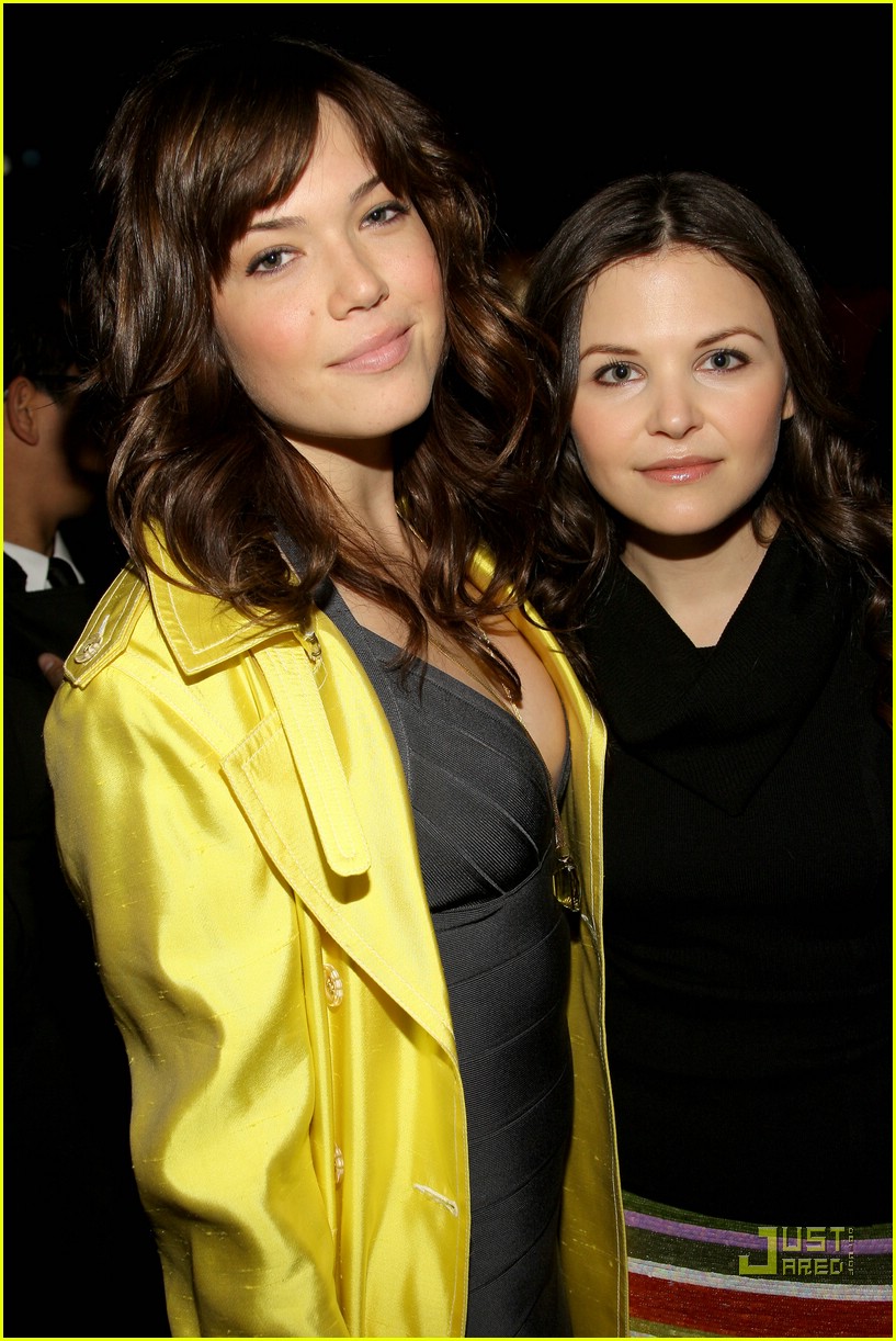 Mandy Moore @ NY Fashion Week 2008: Photo 903231 | Photos | Just Jared ...