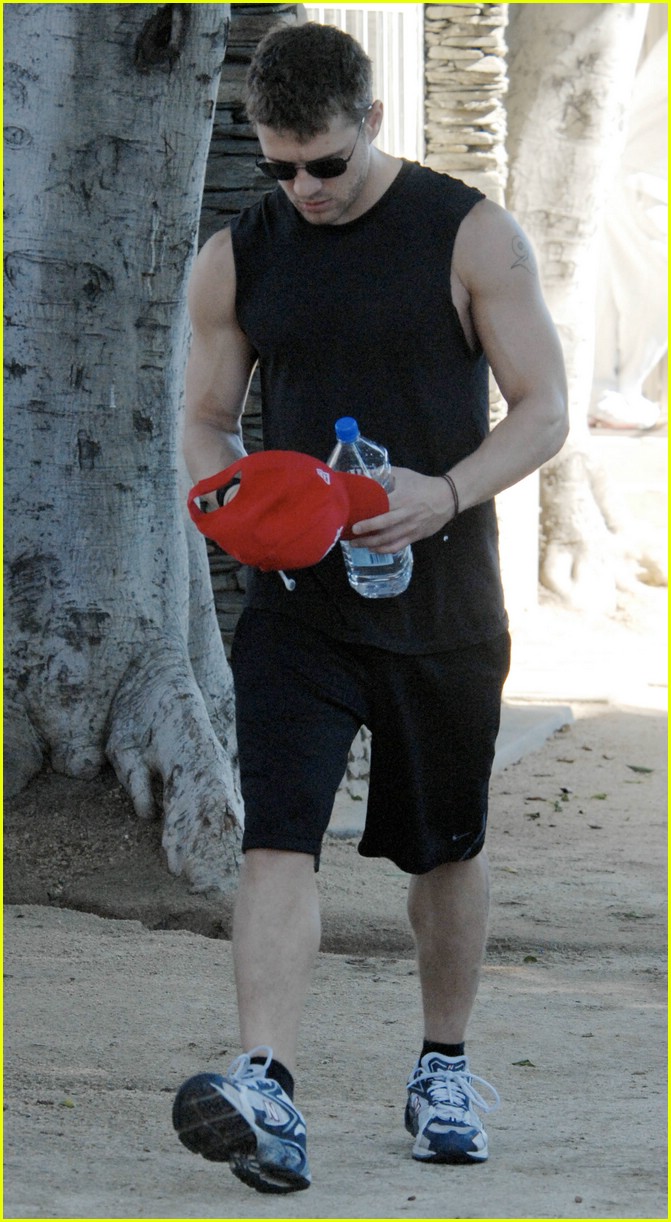 Ryan Phillippe is Buff: Photo 906071 | Photos | Just Jared: Celebrity ...