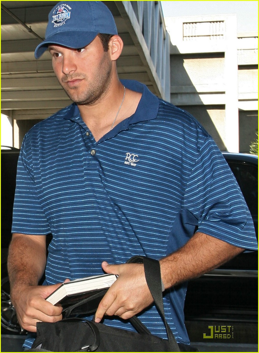 Romo-Simpson Rendezous?: Photo 931041 | Photos | Just Jared: Celebrity ...