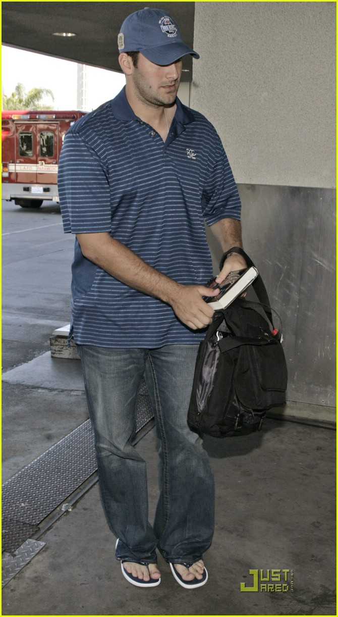 Romo-Simpson Rendezous?: Photo 931091 | Photos | Just Jared: Celebrity ...