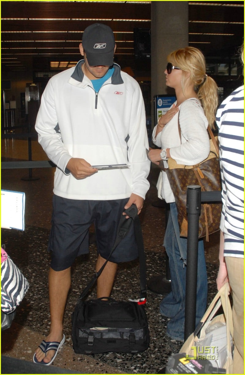 Jessica Simpson & Tony Romo's Hawaiian Vacation Comes to a Close: Photo ...