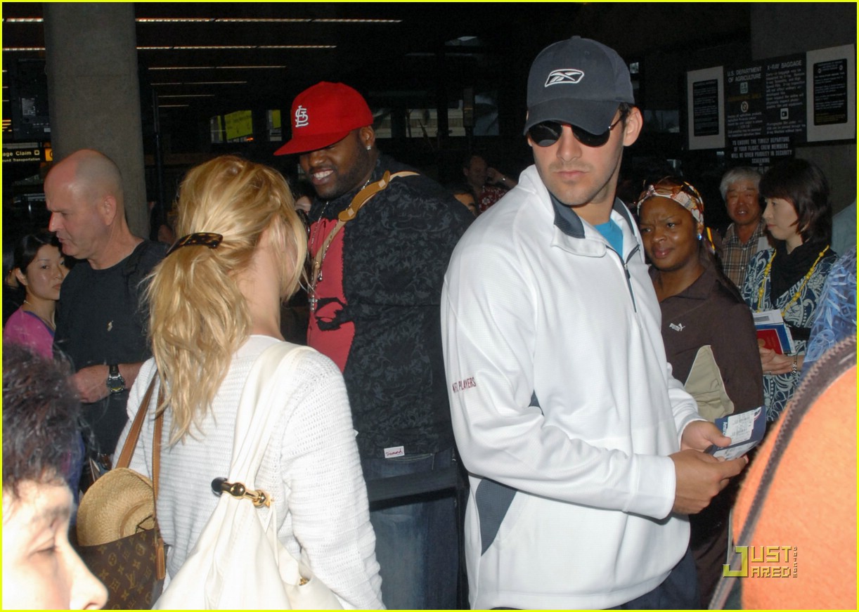 Jessica Simpson & Tony Romo's Hawaiian Vacation Comes to a Close: Photo ...