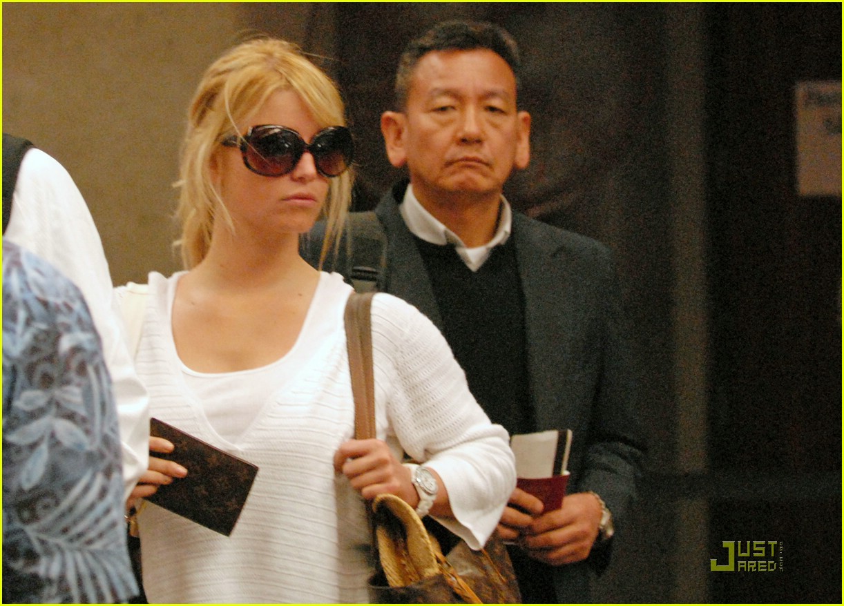 Photo: jessica simpson tony romo shady couple 10 | Photo 925711 | Just ...