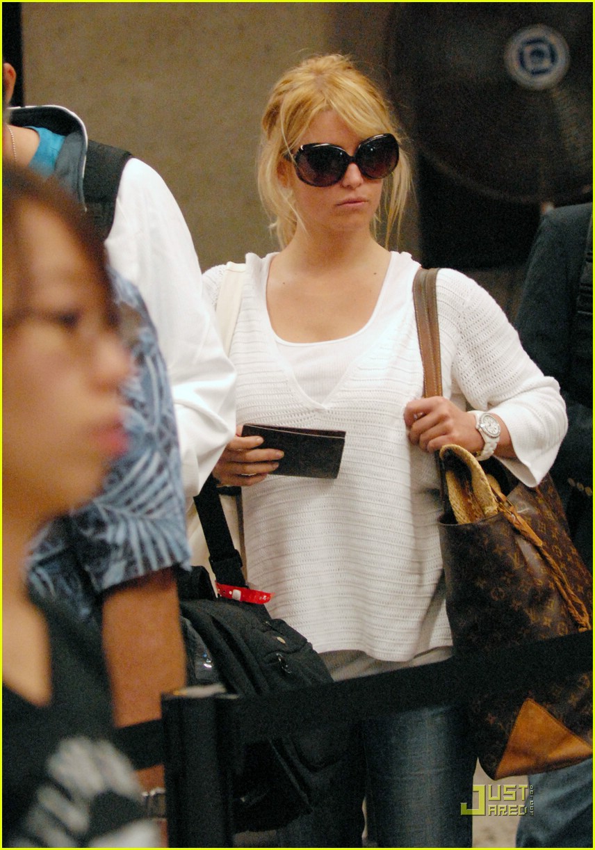 Jessica Simpson & Tony Romo's Hawaiian Vacation Comes to a Close: Photo ...