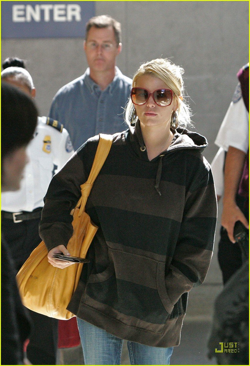 Jessica Simpson Will Perform Concert For Troops: Photo 962111 | Photos ...