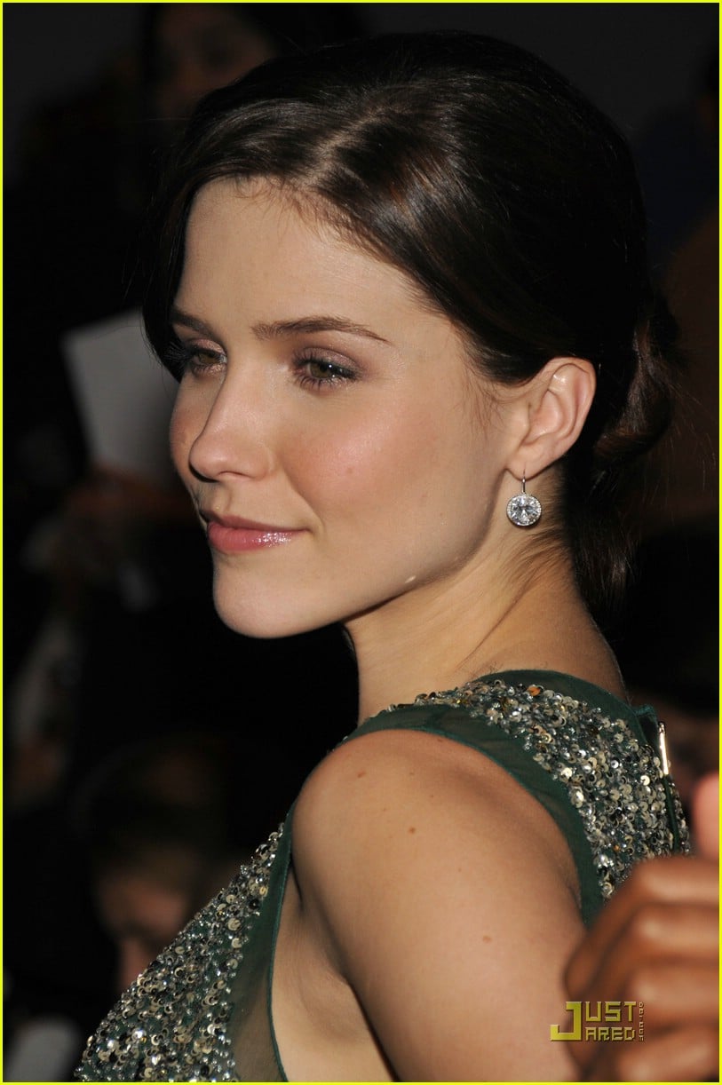Sophia Bush Loves Metallic Minis: Photo 916451 | Photos | Just Jared ...