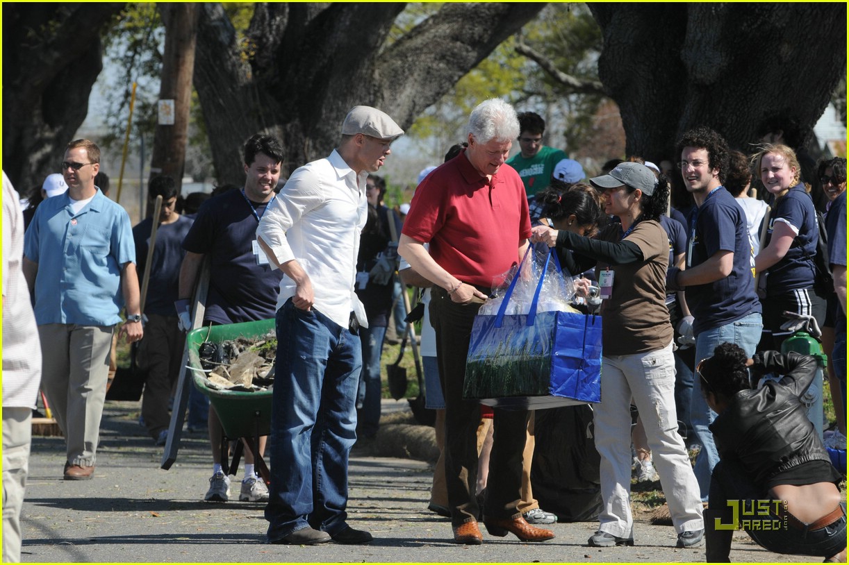 Brad Pitt & Bill Clinton are BFFs: Photo 999251 | Photos | Just Jared ...