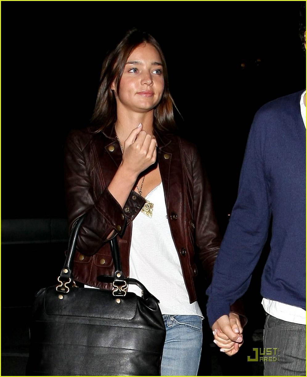 Kerrbloom Hold Hands: Photo 1019361 | Photos | Just Jared: Celebrity ...