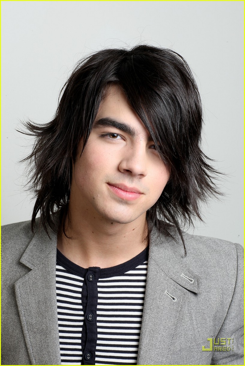 The Jonas Brothers: Living the Dream: Photo 1007481 | Joe Jonas, Jonas ...