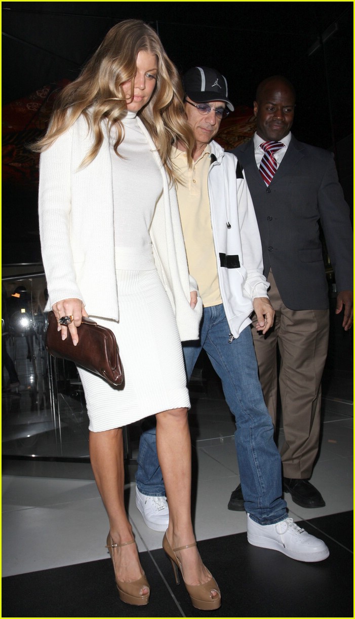 Fergie's Bling Bling Engagement Ring: Photo 1024941 | Photos | Just ...