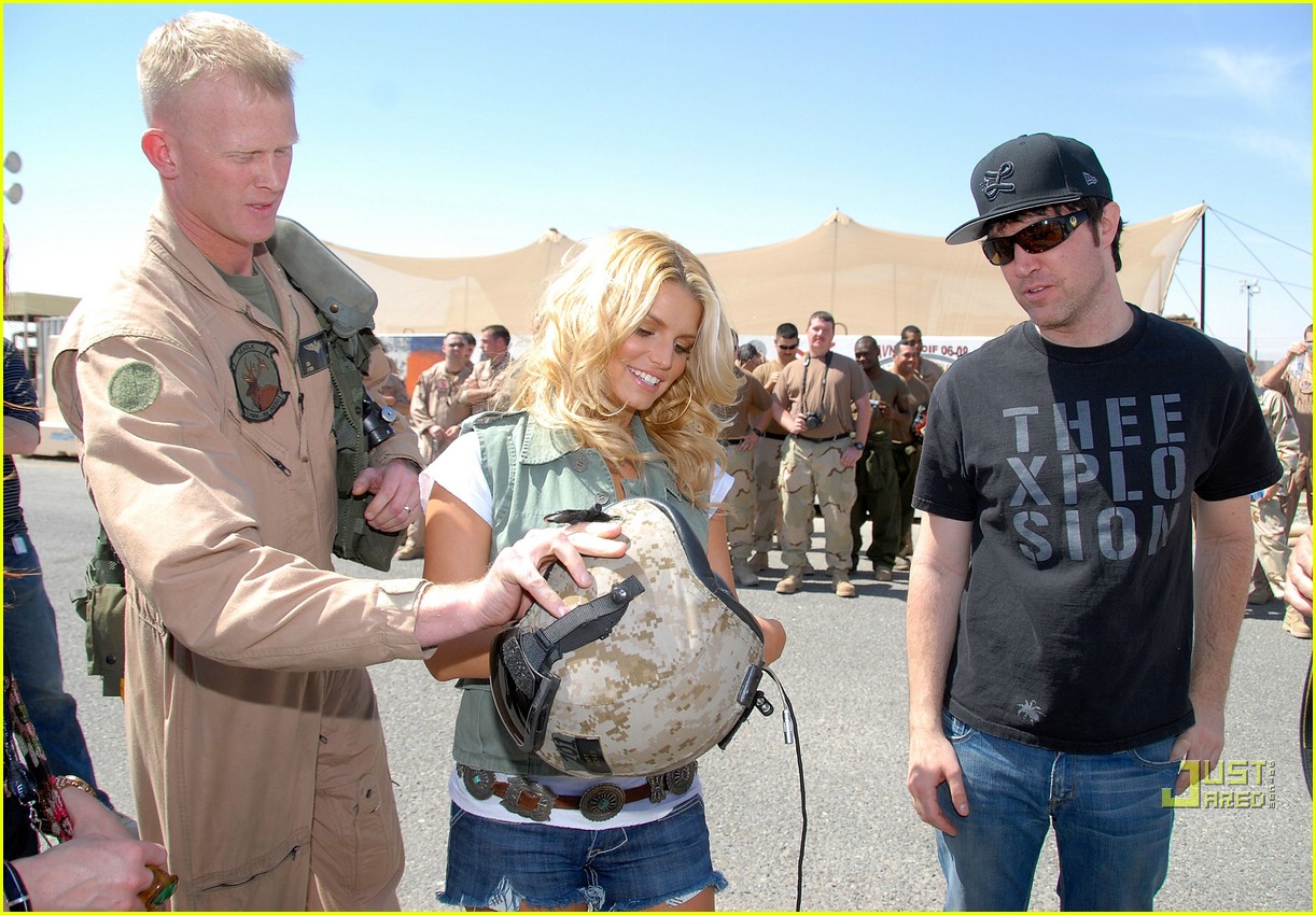 Jessica Simpson Performs "Operation MySpace": Photo 982691 | Photos ...