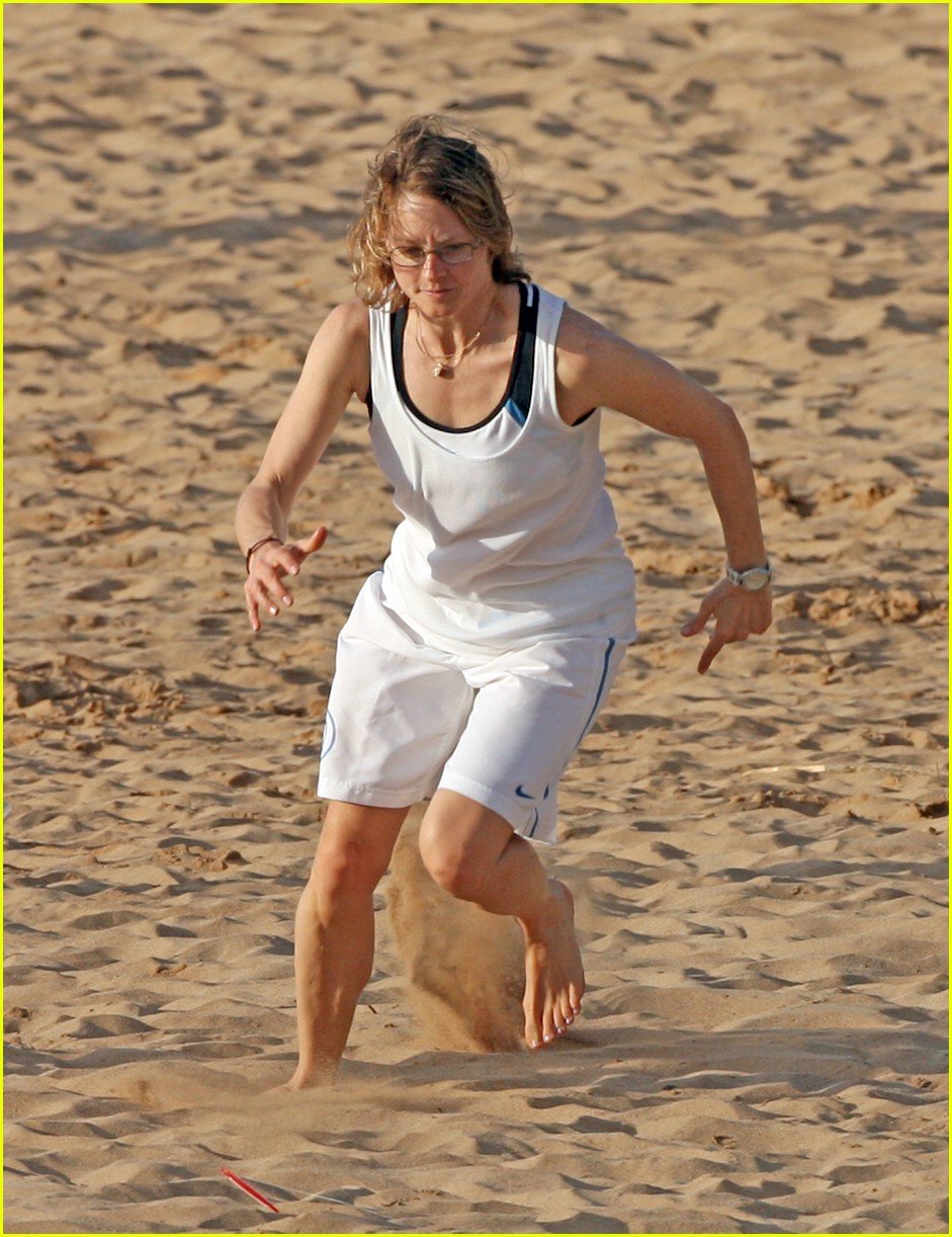 Jodie Foster: Let's Go Fly a Kite!: Photo 1019431 | Pictures | Just Jared