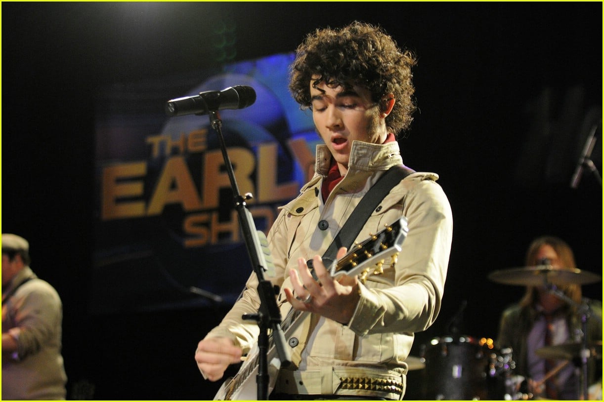 Photo: jonas brothers hard rock cafe 18 | Photo 1011591 | Just Jared ...