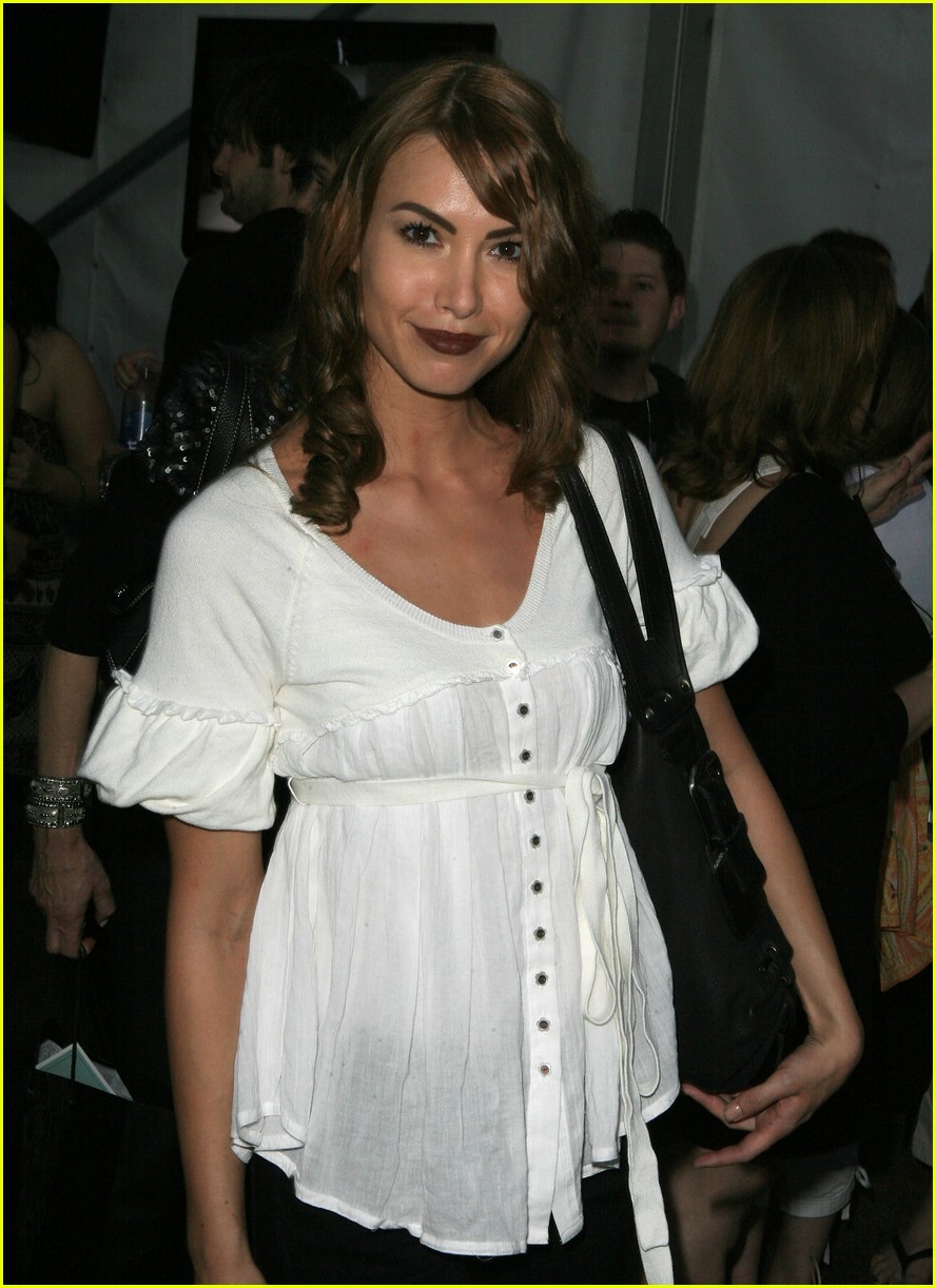 Sarah Larson Commando