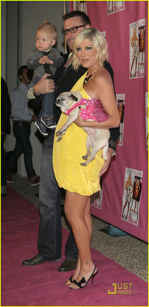 sTori Telling Time with Tori Spelling : Photo 1004751 | Photos | Just Jared: Celebrity News and ...