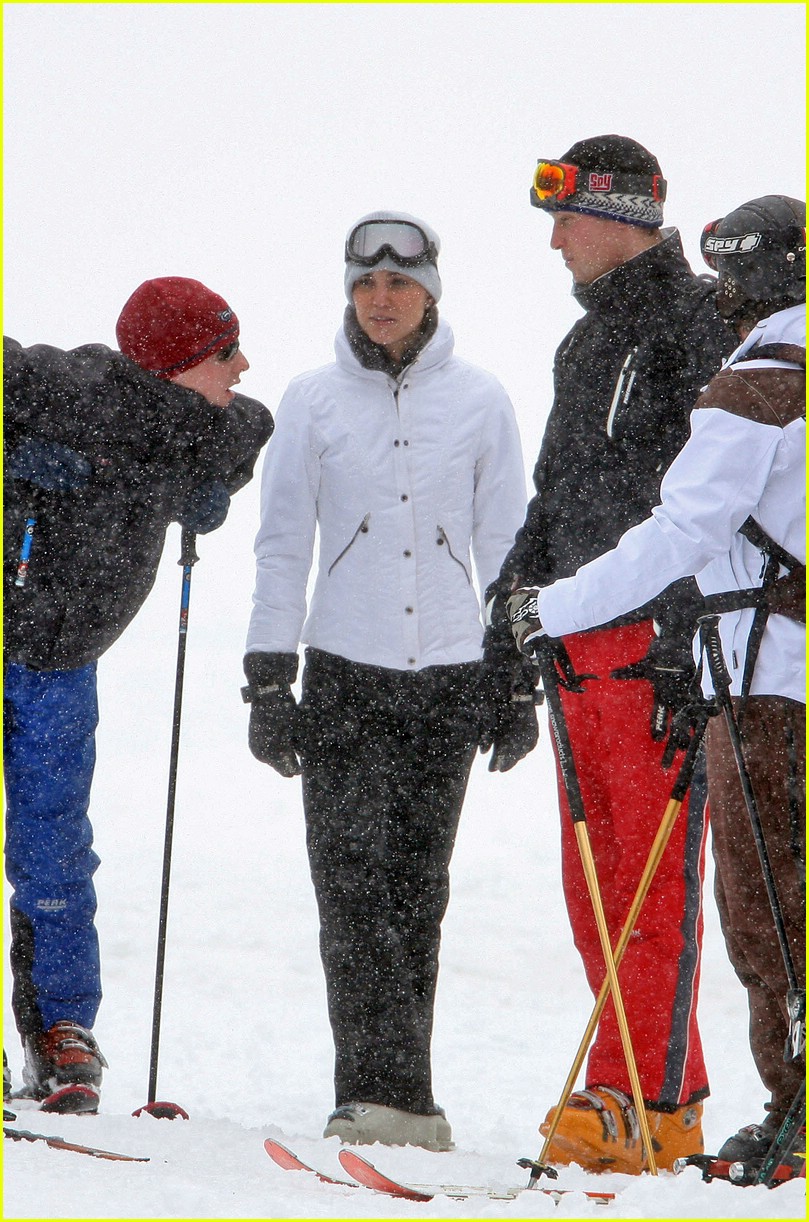 Prince William & Kate Middleton Hit the Ski Slopes: Photo 1001231 ...