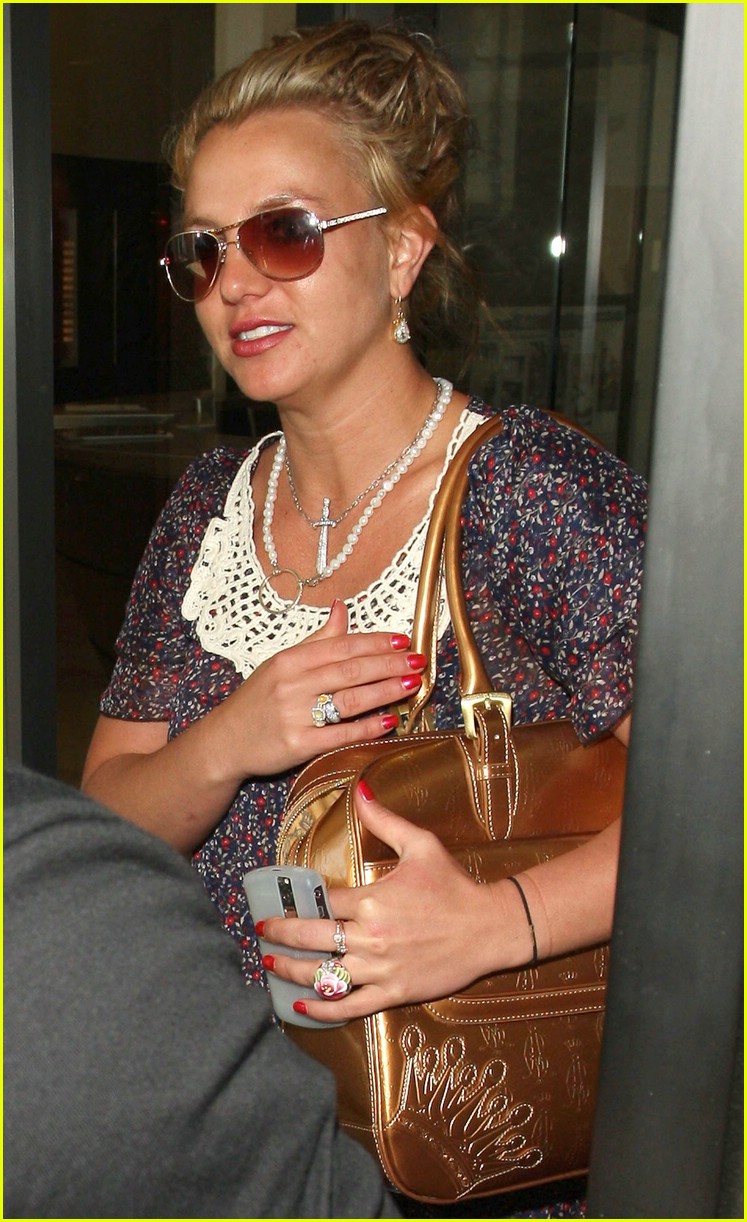 Britney Spears Banks on a Comeback: Photo 1082811 | Photos | Just Jared ...