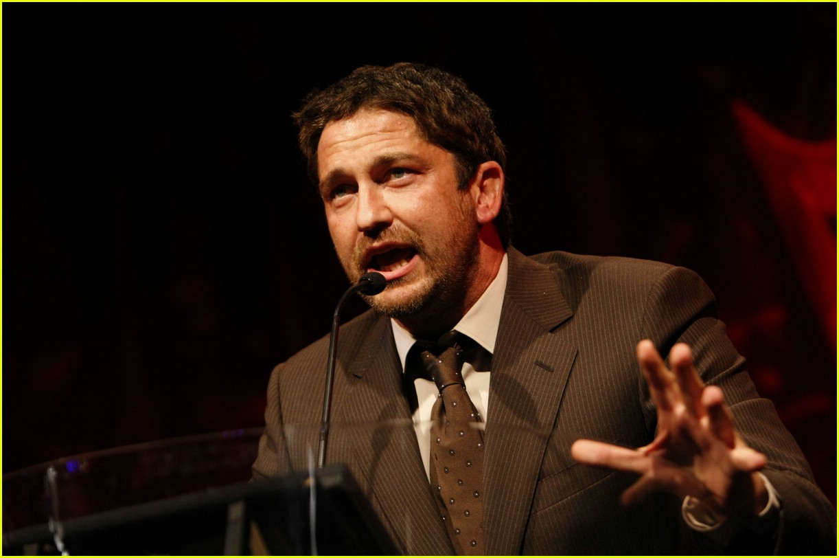 Photo: gerard butler salute to youth 16 | Photo 1088661 | Just Jared