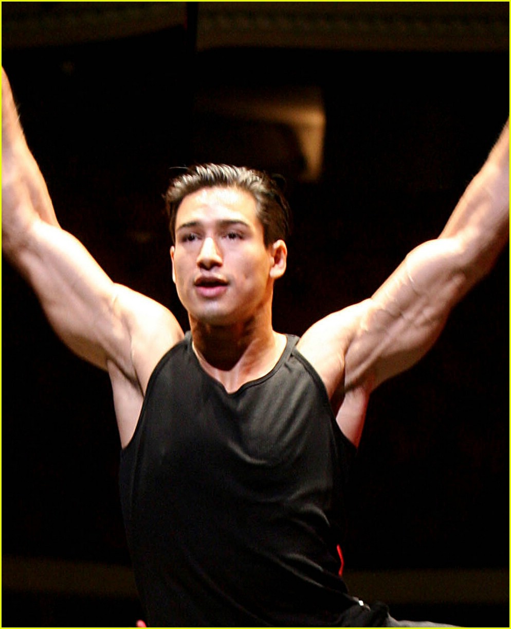'A Chorus Line' Whips Mario Lopez into Shape: Photo 1060301 | Broadway ...