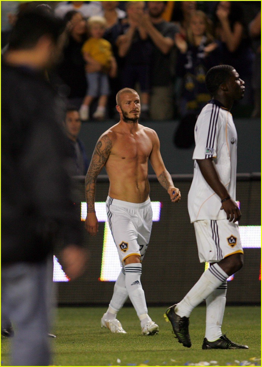 Tom Cruise Takes the Kids to Cheer on Becks: Photo 1095201 | Pictures ...